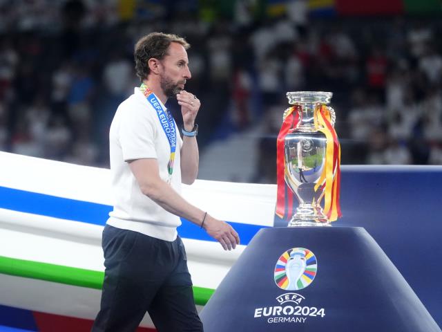 Gareth Southgate says ‘now is not the time’ to decide his England ...