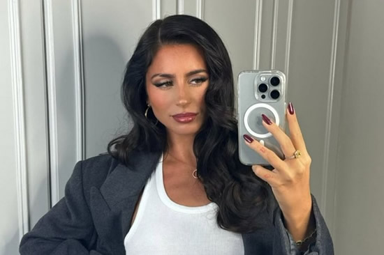 Man Utd ace 'romances Kylian Mbappe's ex-girlfriend' as eye-catching pics emerge - 7M sport