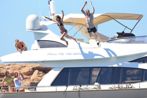 KLOPPLESS Jurgen Klopp on holiday with wife Ulla and topless blonde in ...